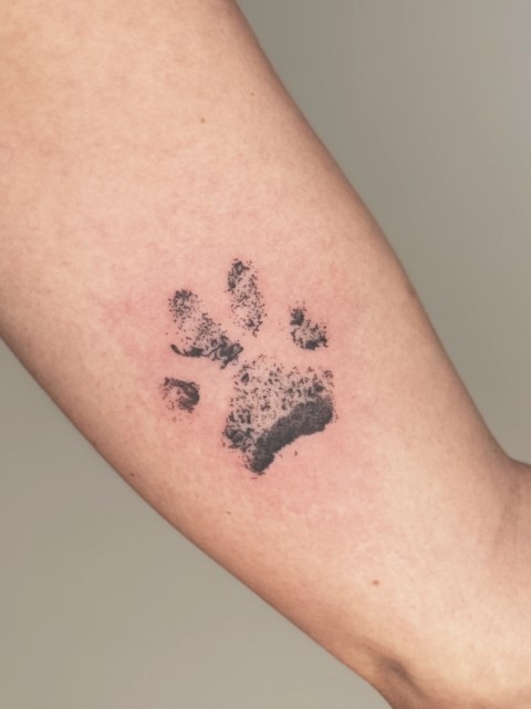 Eerbetoon aan Babs - Hondenpoot Afdruk - Ink by Jo